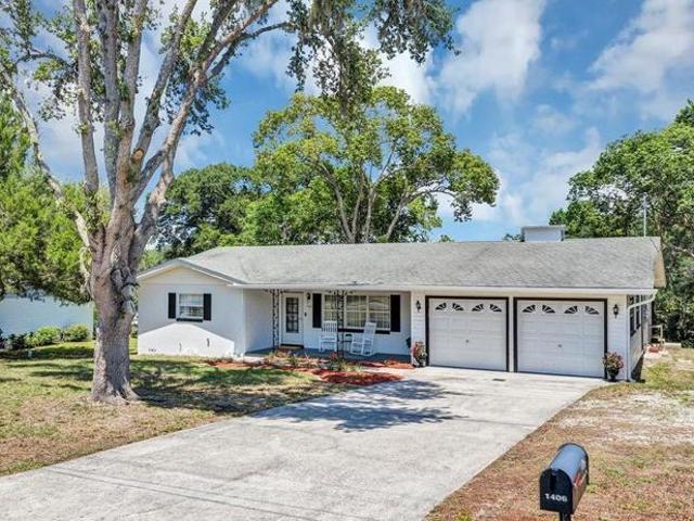 1406 Crestview Dr, Mount Dora, FL 32757