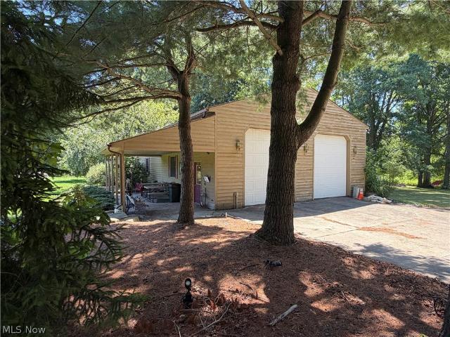 1406 Henn Hyde Road NE