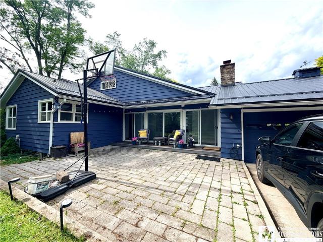 1406 Highland