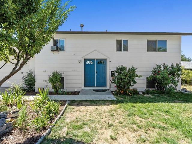 1406 LA Loma Dr, Carson City, NV 89701