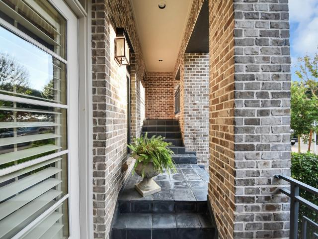 1406 Lake Pointe Parkway
