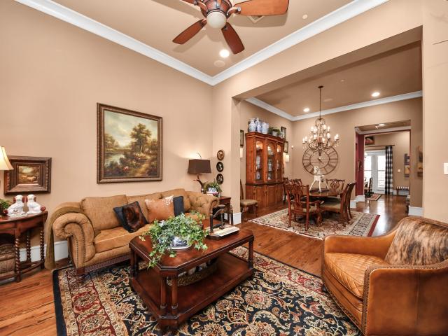 1406 Lake Pointe Pkwy, Sugar Land, TX 77478 | MLS #82685