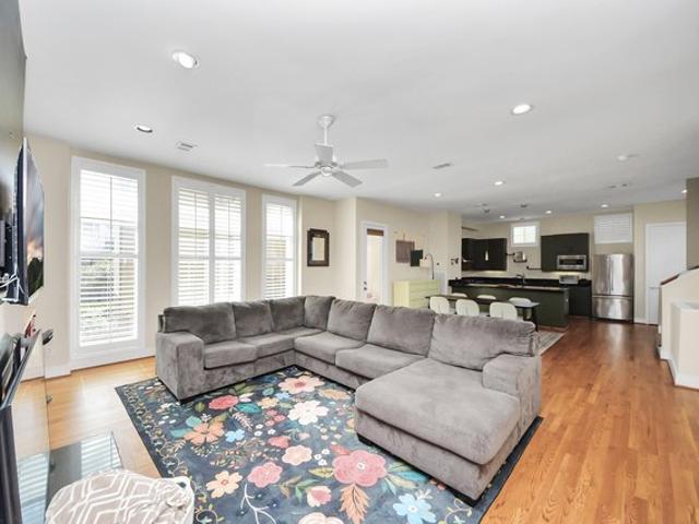 1406 Stanford St Unit D, Houston, TX 77019