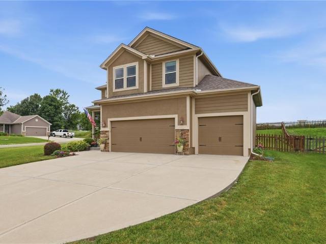 1406 Silhouette Drive
