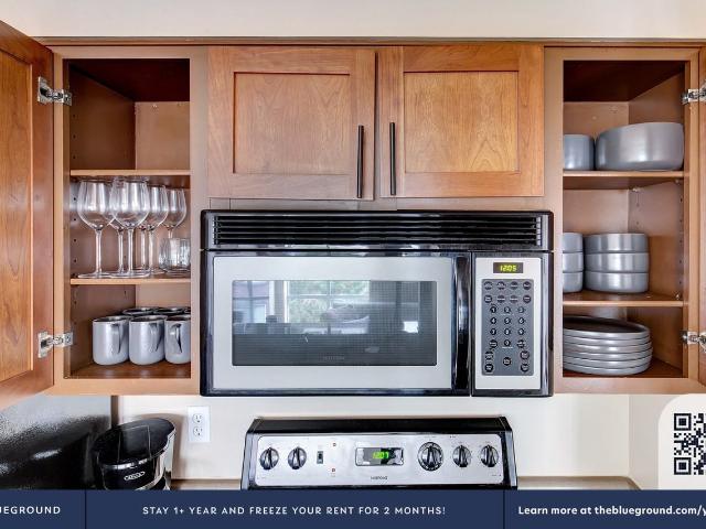 1406 Western Avenue 1 Bedroom Apartment for Rent at 1406 Western Ave #200, Seattle, WA 98101 Pike Place Market