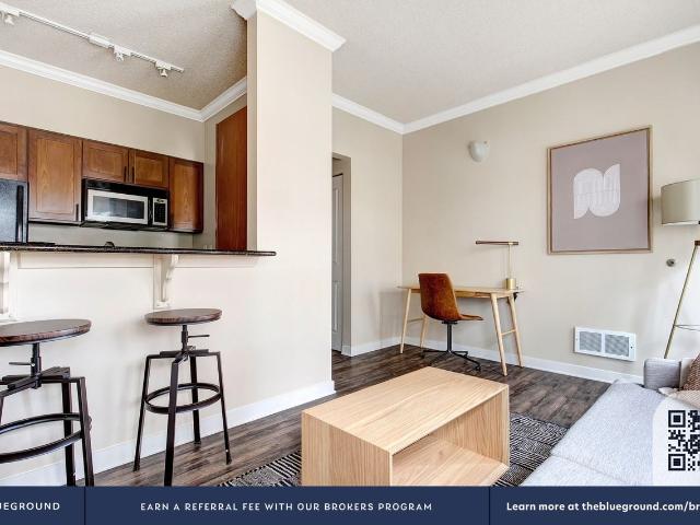 1406 Western Avenue 1 Bedroom Apartment for Rent at 1406 Western Ave #200, Seattle, WA 98101 Pike Place Market
