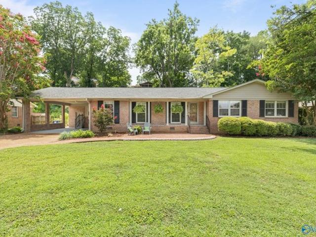 1406 Woodmont Ave SE, Huntsville, AL 35801