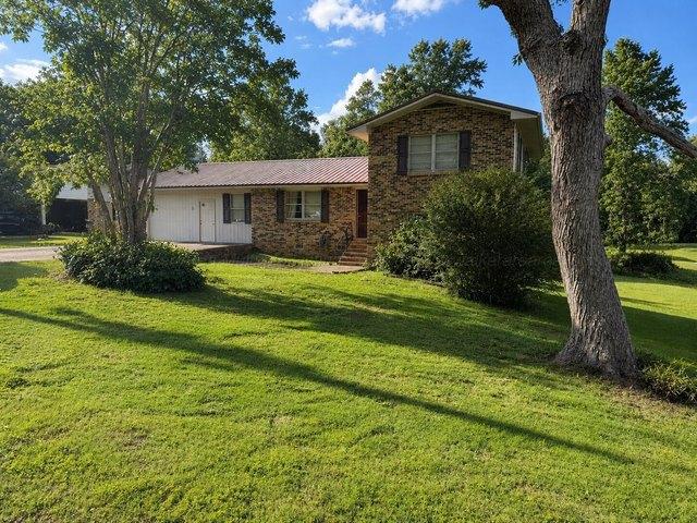 1406 34th St, Haleyville, AL 35565