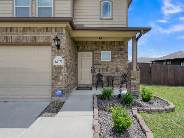 14072 Waukegan Way N