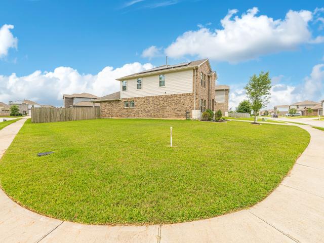 14077 Sharktooth Hill Lane