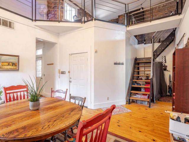 1407 Main Street