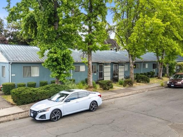 1407 NW 15th St, Corvallis, OR 97330