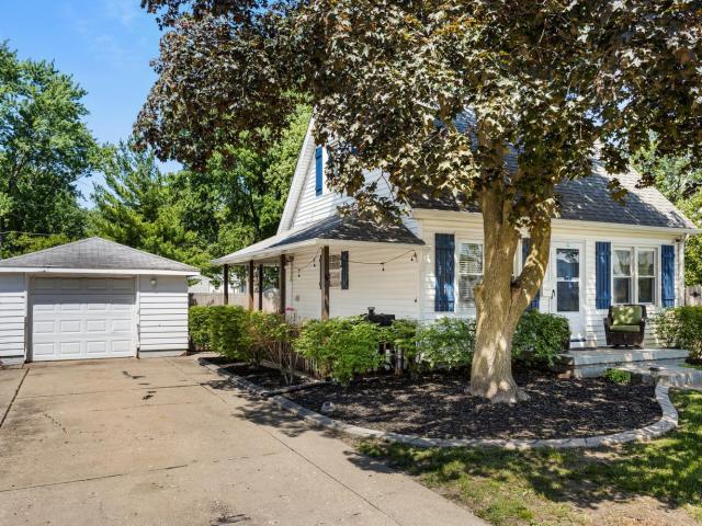 1407 N Walnut Street