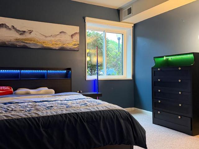 1407 Northgate Square # 2C
