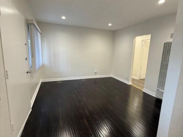 1407 Alvarado Ter, Unit 4, Los Angeles, CA 90006 | Compass