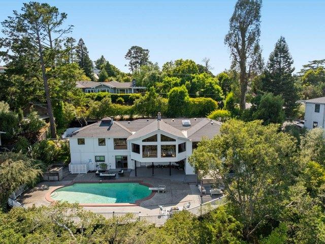 1407 Carlton Rd, Hillsborough, CA 94010
