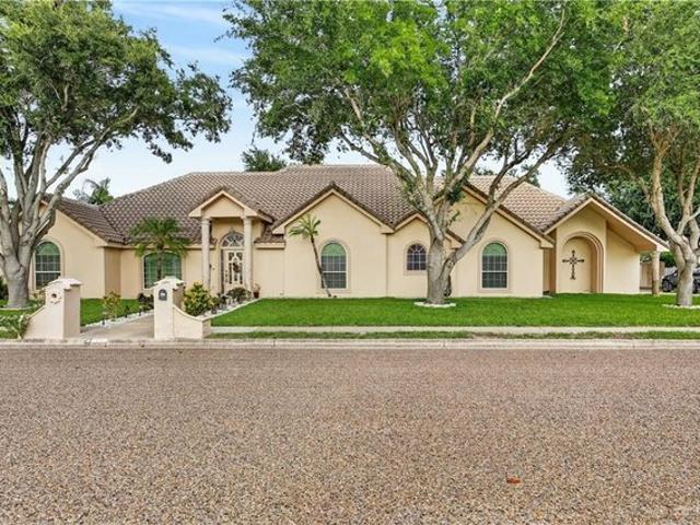 1407 Colosio Ln, Mission, TX 78572