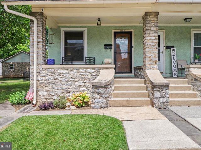 1407 Elm Street