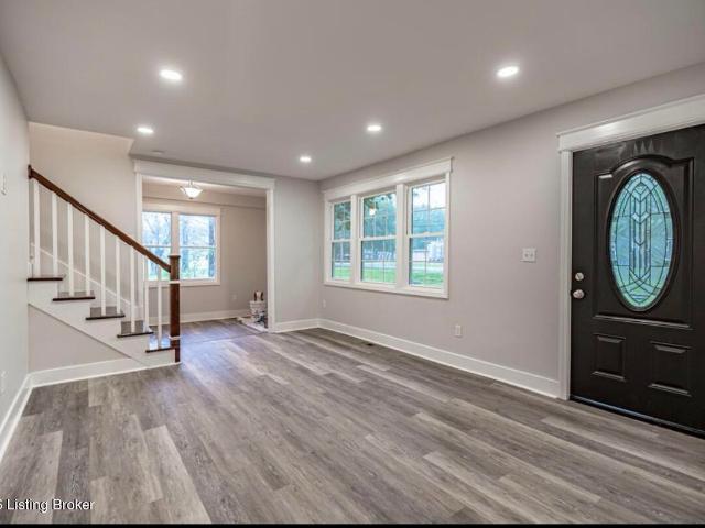 1407 Fairdale Rd