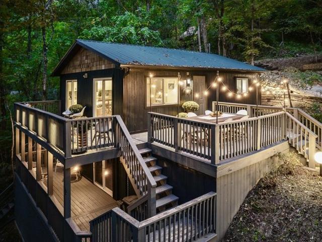 1407 Lakeside Dr, Smithville, TN 37166