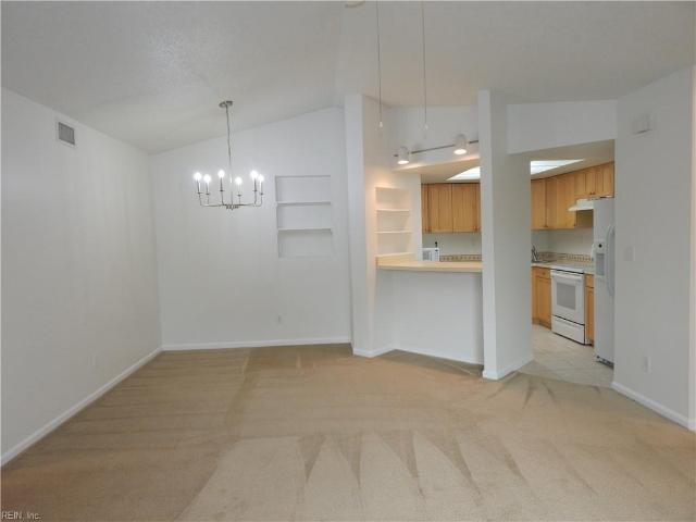 1407 Rand CT