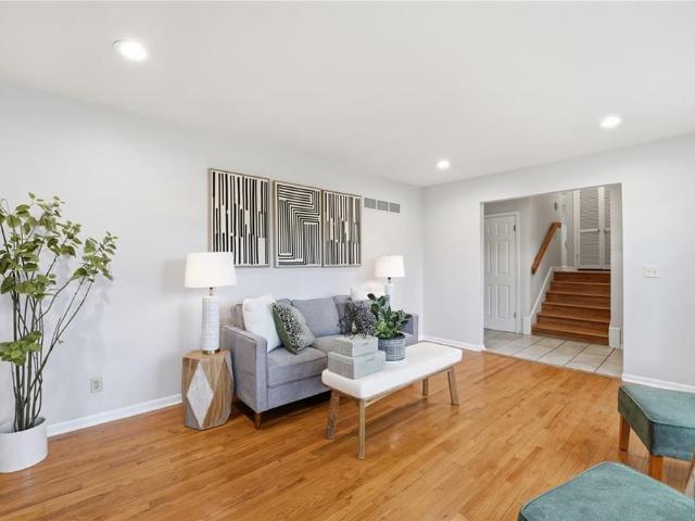 1407 SW 5th Street