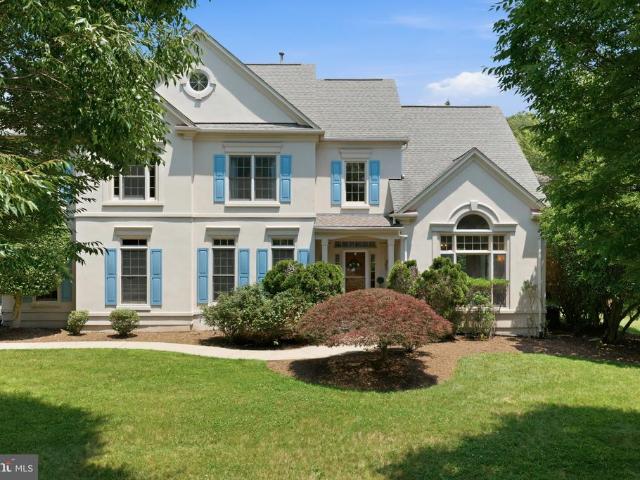 1407 Woodhurst Boulevard