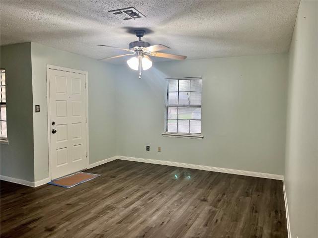 1407 14th Ave N, Texas City, TX 77590 | MLS #46531