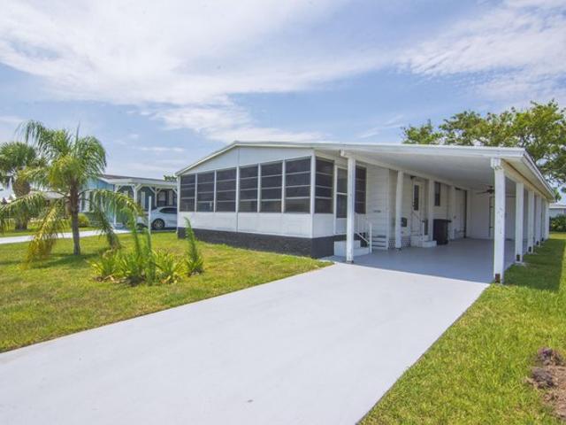 14086 Dalia Ave, Fort Pierce, FL 34951
