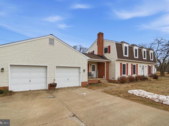 14088 Carriage Ford Rd, Nokesville, VA 20181 | MLS #VAPW2118 | Compass