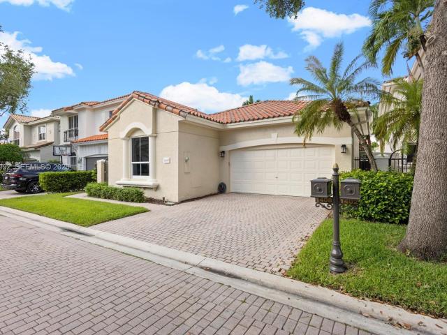 1408 Mariner Way, Hollywood, FL 33019 | MLS #A11963