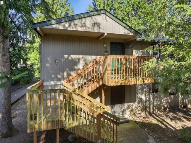 1408 NE 72nd St Apt 2, Vancouver, WA 98665