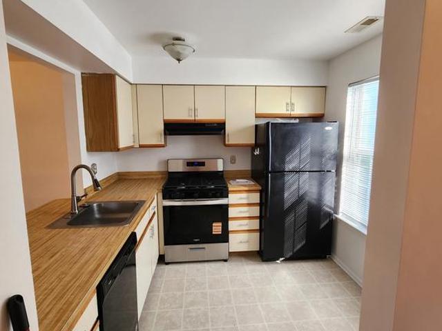1408 B Ralston Drive