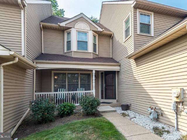 1408 Bronte Court