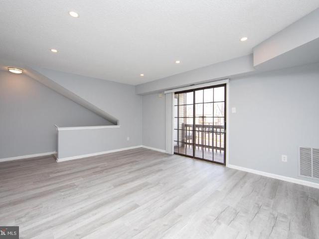 1408 Clark Court