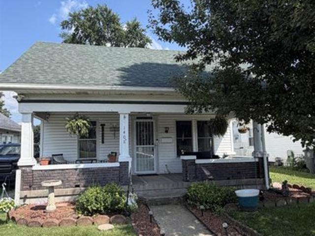 1408 Conwell St, Connersville, IN 47331