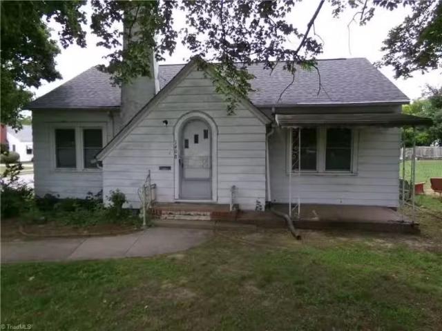 1408 E Martin Luther King Jr Drive, High Point, NC 27260