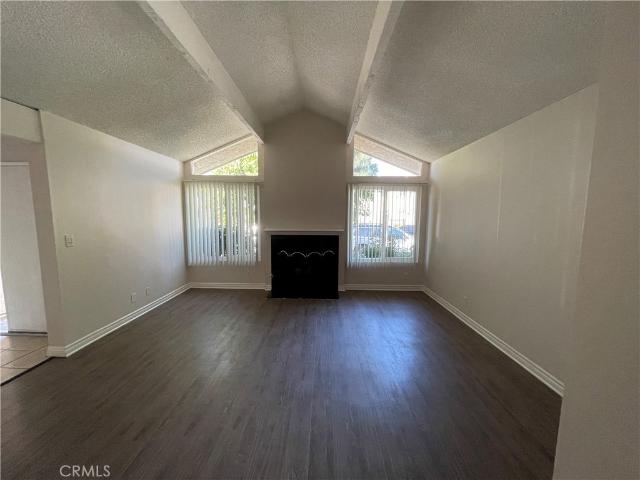 1408 Huntington