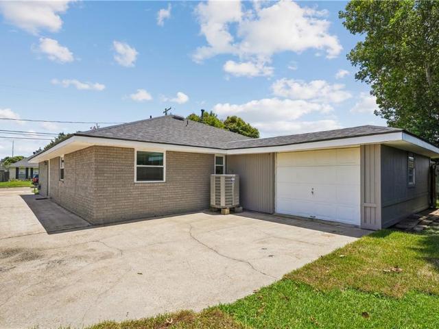 1408 Houma Boulevard
