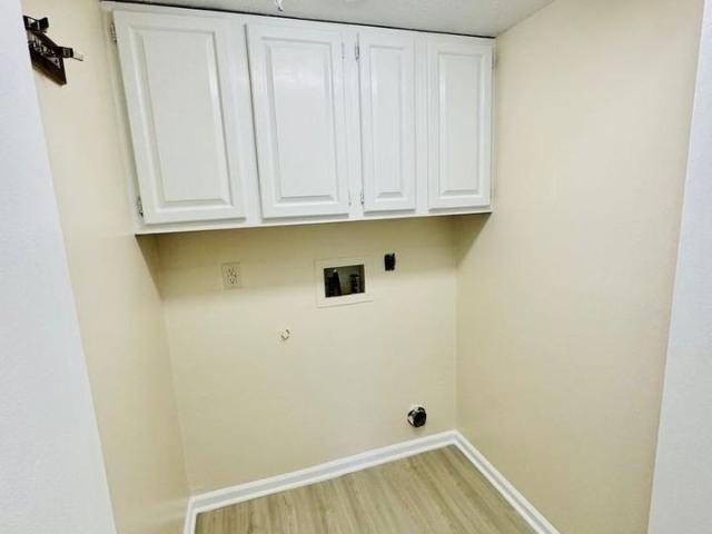 1408 Jackson Lane Multi Unit 2 Bedroom Apartment for Rent at 1408 Jackson Ln, Middletown, OH 45044