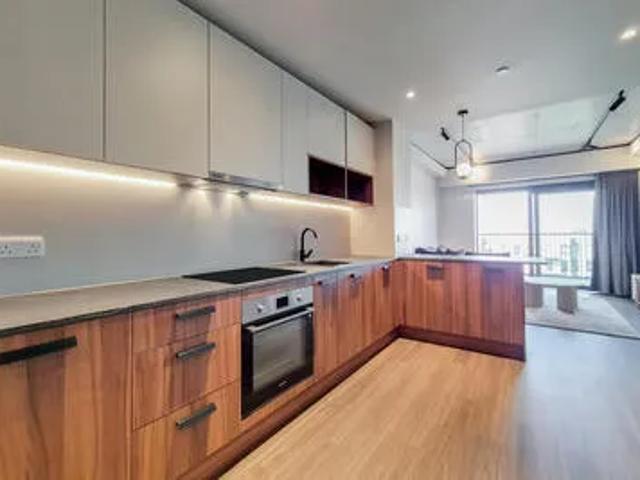 1408 Luna | Quintain Living