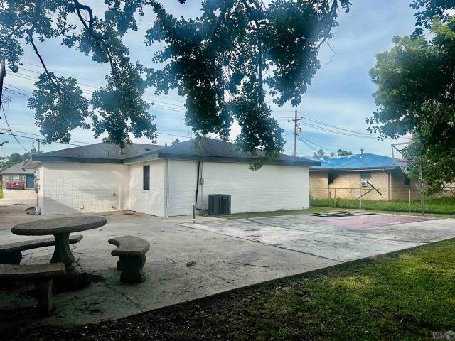 1408 Laban Ave, Houma, LA 70363 | MLS #BY2025009 | Compass