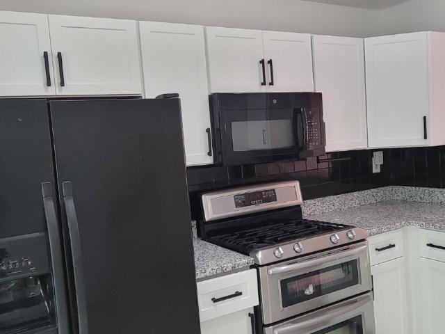 1408 Locust Court