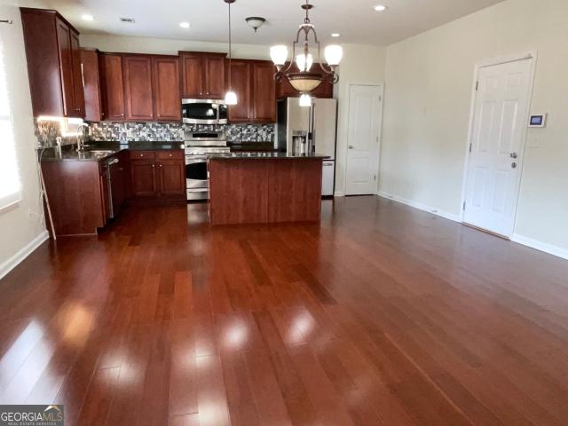 1408 Saphire Drive