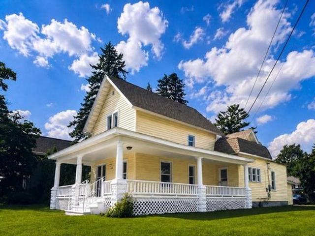 1408 W Main St, Owosso, MI 48867