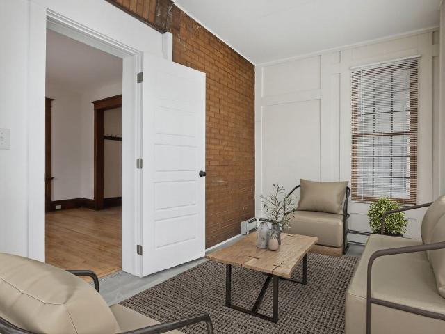 1408 West 28th Street 2 Bedroom Apartment for Rent at 1408 W 28th St, Minneapolis, MN 55408 Lowry Hill East