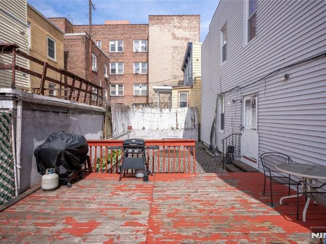 1408 5th Street, North Bergen, US, NJ