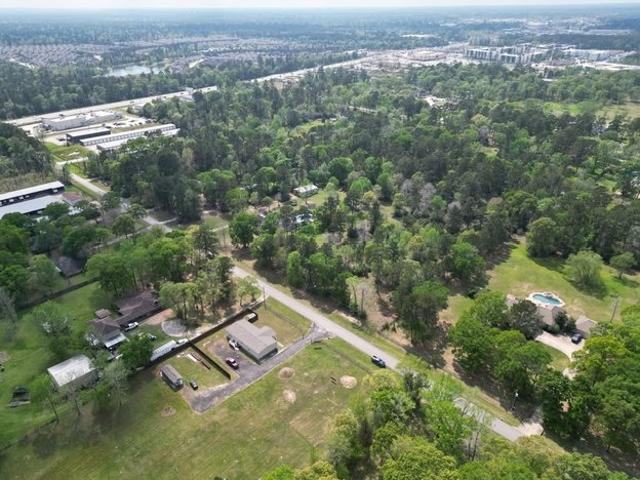 14092 Horseshoe Bnd, Conroe, TX 77384