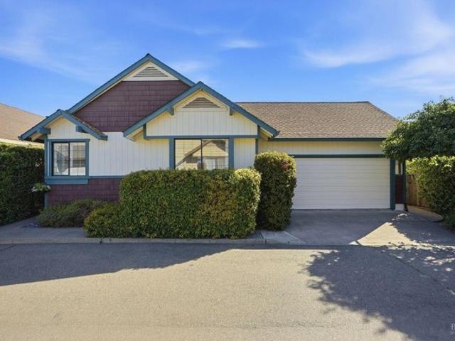 1409 Morning Glory Dr, Petaluma, CA 94954