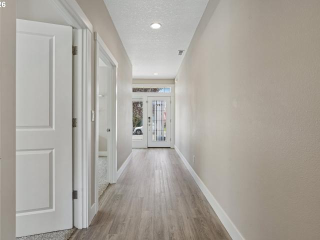 1409 ne 4th ave